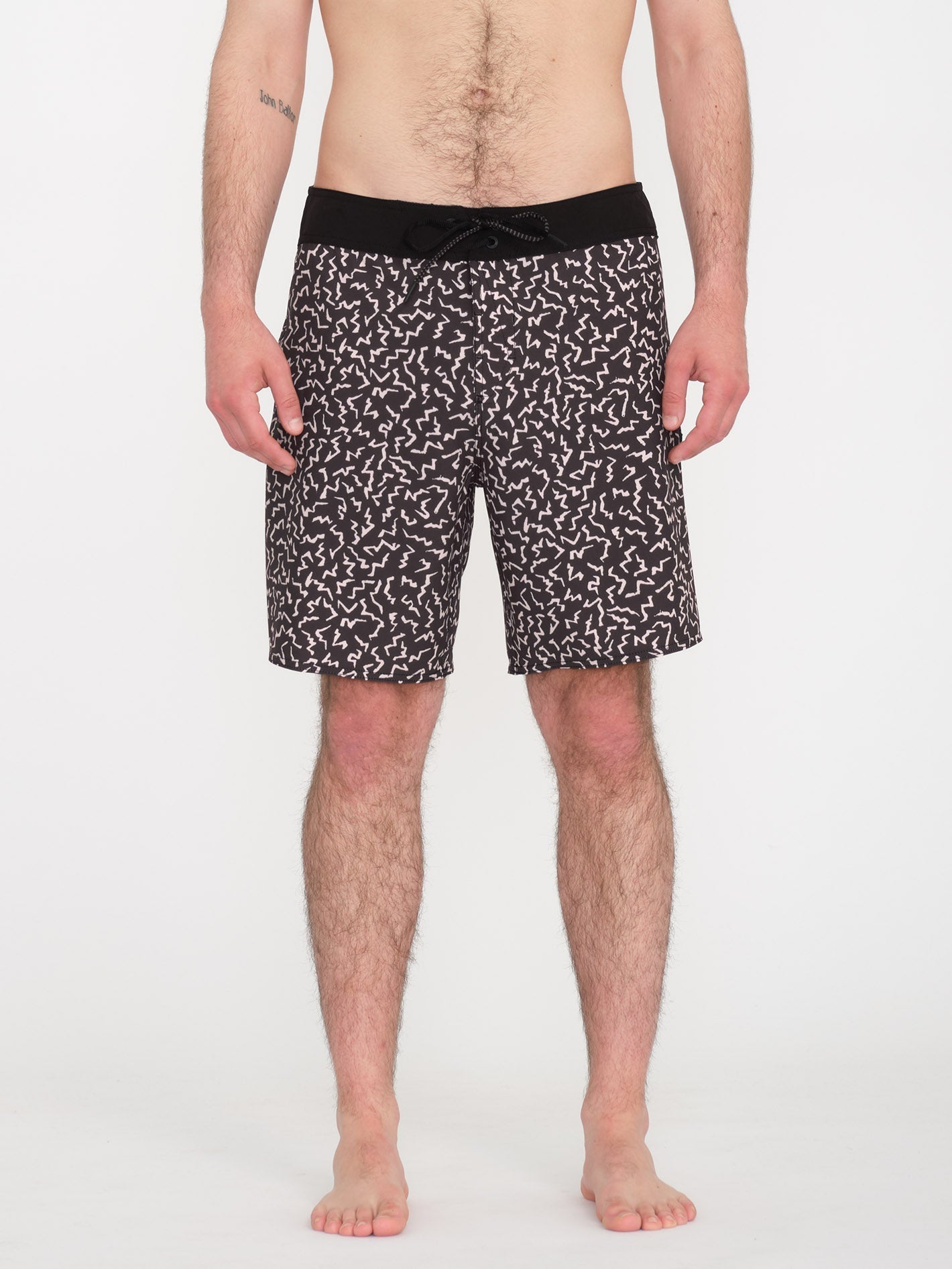 Asphalt Beach Mod 18" Boardshort - BLACK - Men - Volcom UK – Volcom ...