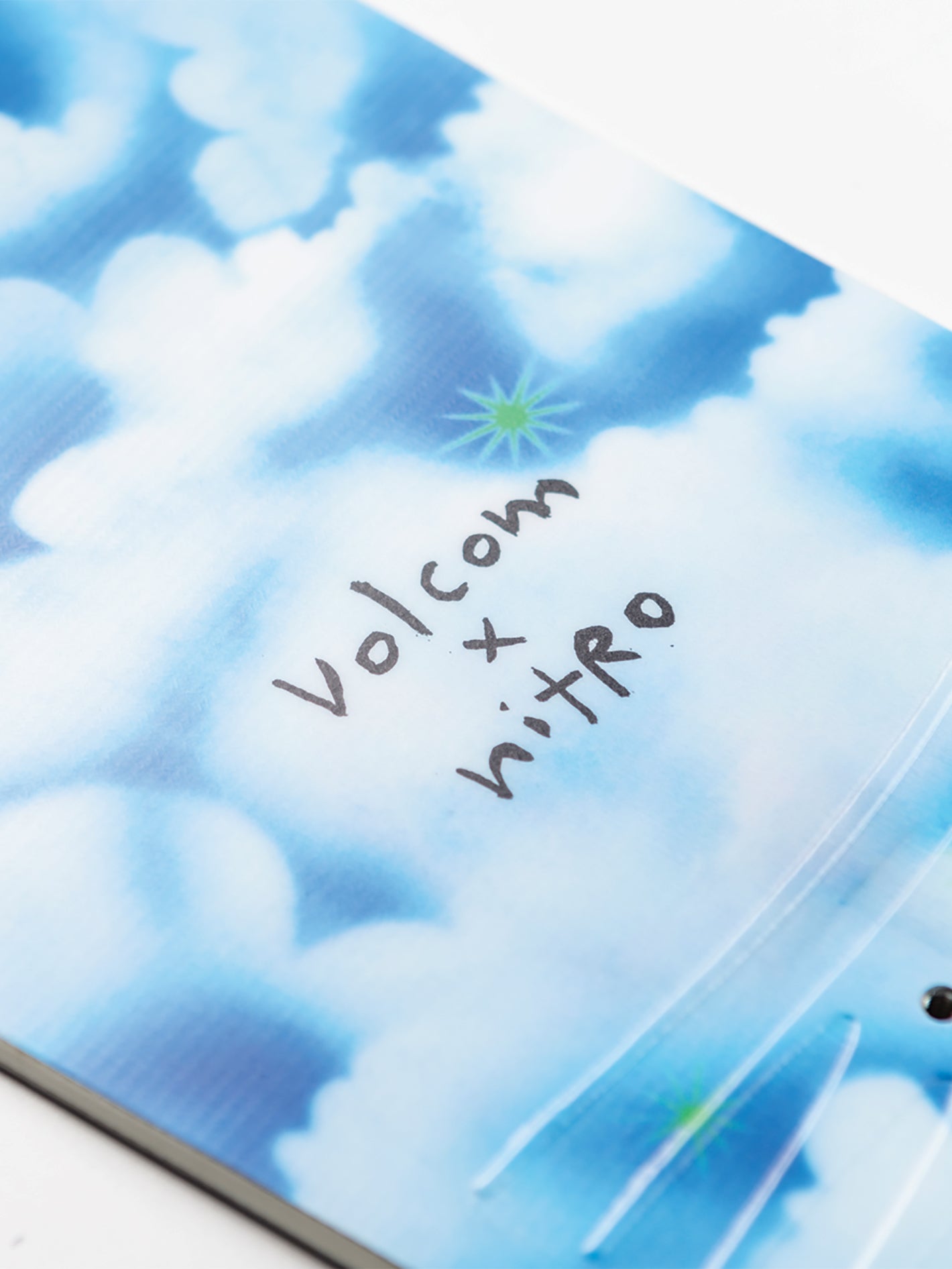 Ripper Kids X Volcom Snowboard (121 cm) - BLACK - Volcom UK – Volcom ...